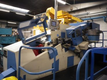 Roulage : Technique, principe et avantages - LISI AUTOMOTIVE